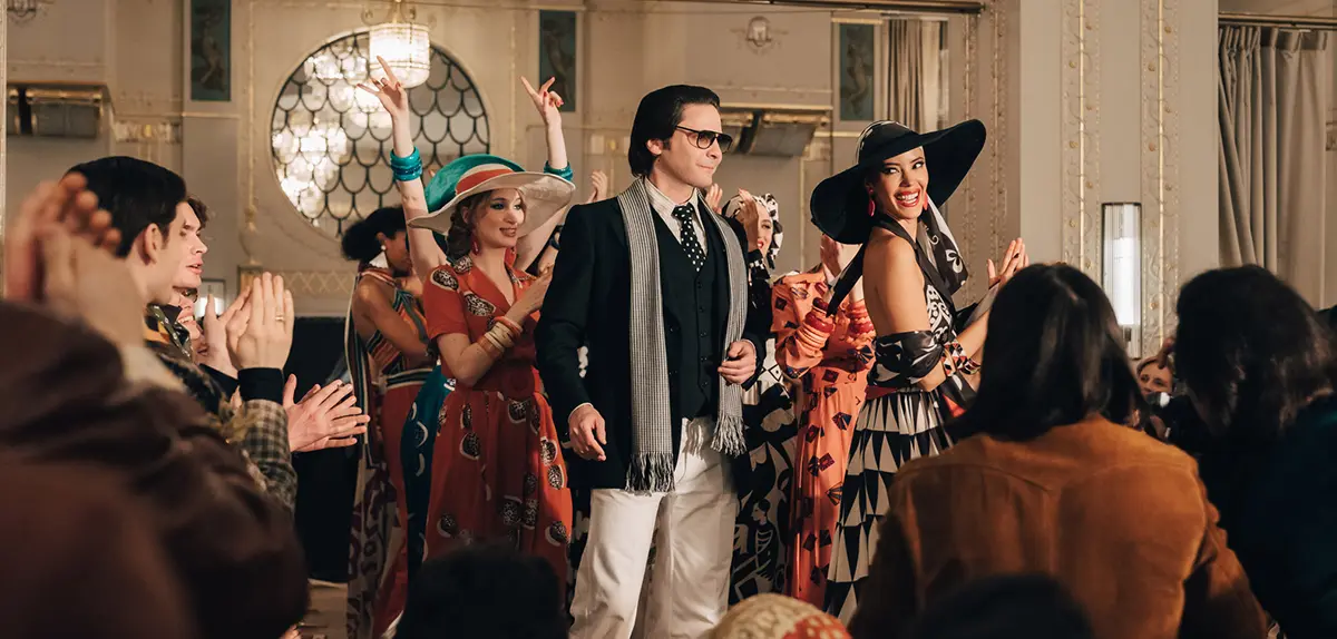 Trailer Από Τη Νέα Σειρά "Becoming Karl Lagerfeld" - Cinemode.gr